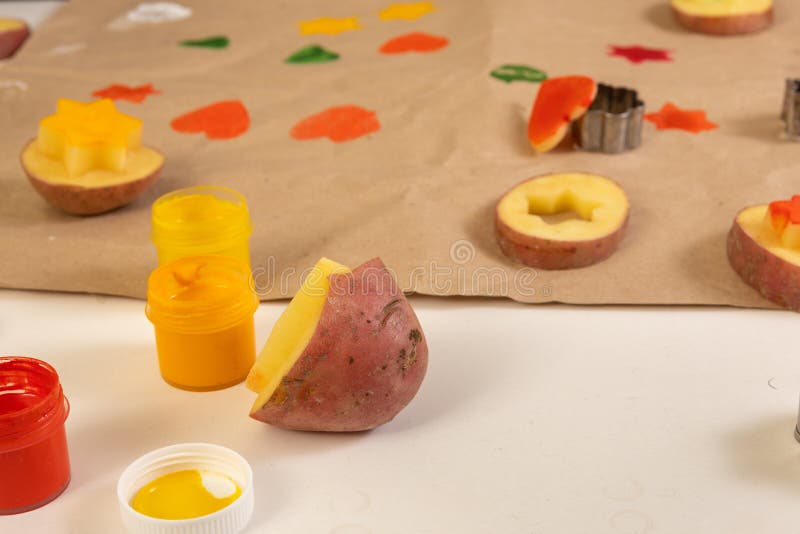 Print Potato Stamps. Handmade Gift Wrapping with an Exclusive Print ...