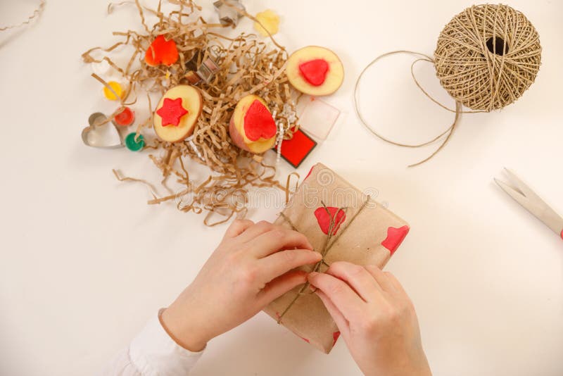Print Potato Stamps. Handmade Gift Wrapping with an Exclusive Print ...