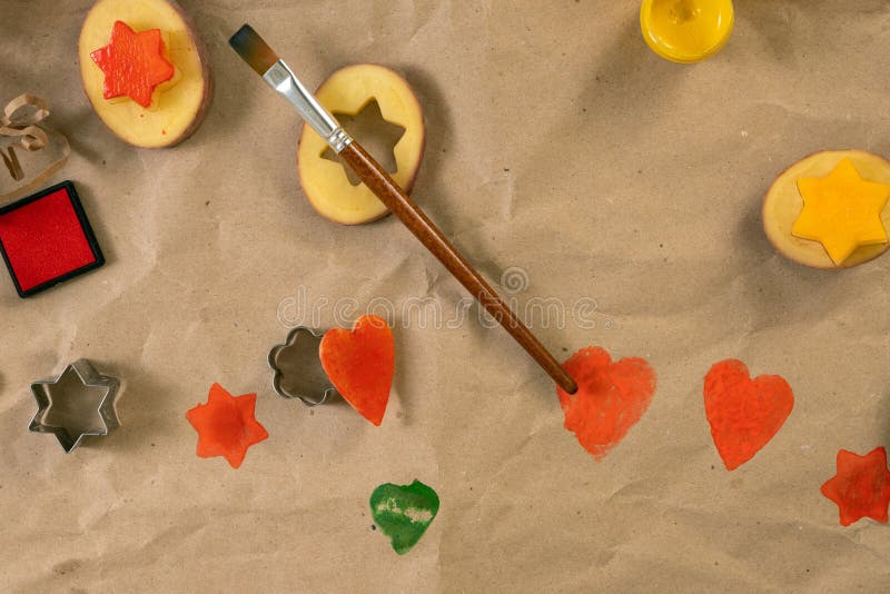 Print Potato Stamps. Handmade Gift Wrapping with an Exclusive Print ...