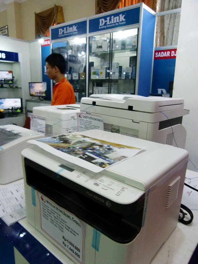 Printers editorial photo. Image of sell, central, city - 69412416