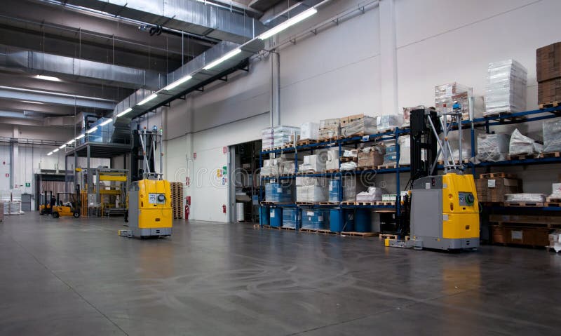 Printshop: Automated Warehouse (for Paper) Stock Image - Image of robot ...