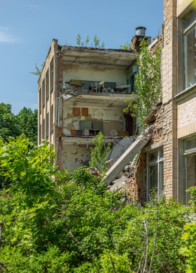 Collapsed Facade of the School Building Editorial Image - Image of ...