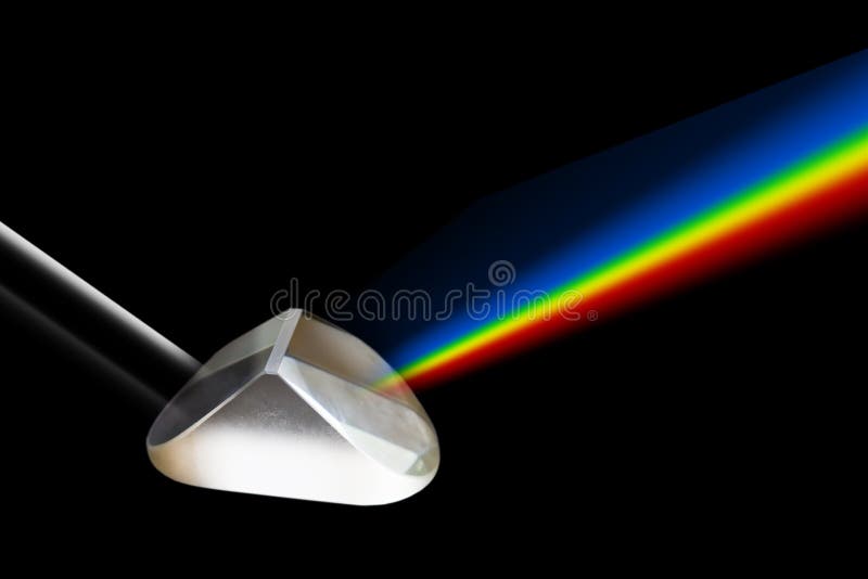 Luz Que Se Refracta De La Prisma Imagen de archivo - Imagen de espectro ...