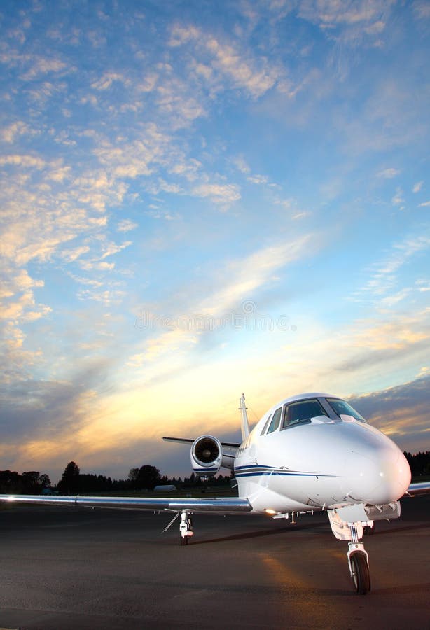 Private jet stock photo. Image of aircraft, engine, cockpit - 2491620