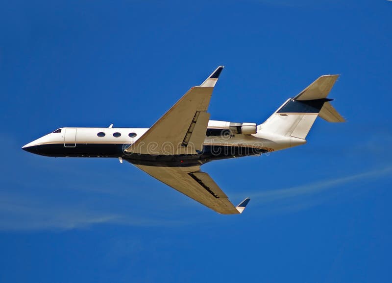 367 Side View Private Jet Airplane Stock Photos - Free & Royalty-Free ...
