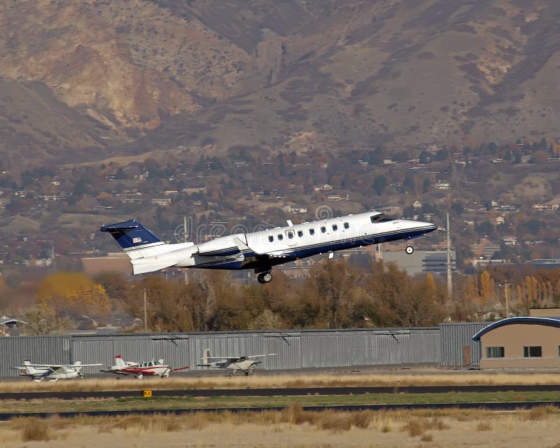 Bombardier Global 6000 Private Aircraft Stock Image - Image of boeing ...