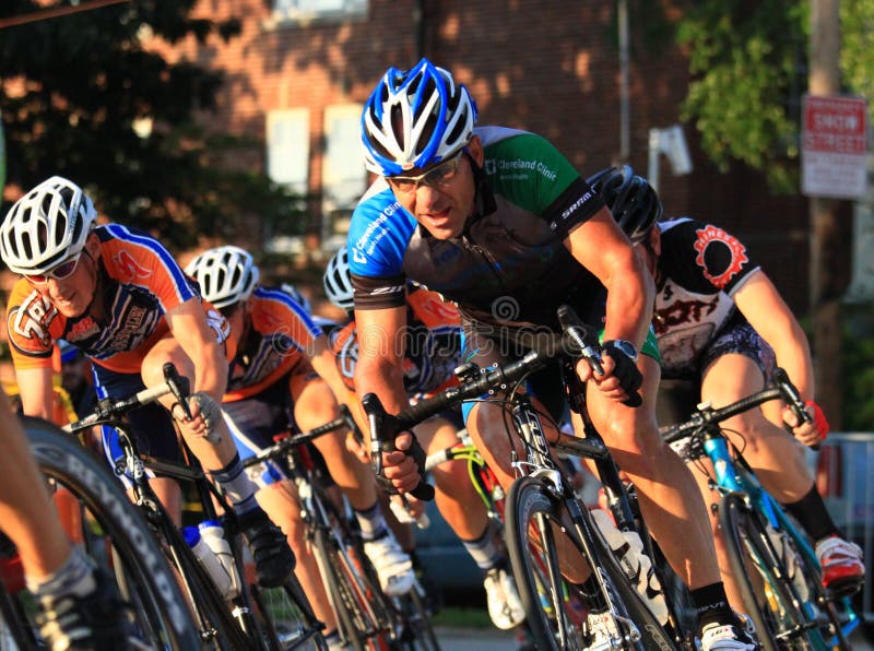 2,977 Cyclist Finish Line Drawing Stock Photos - Free & Royalty-Free ...