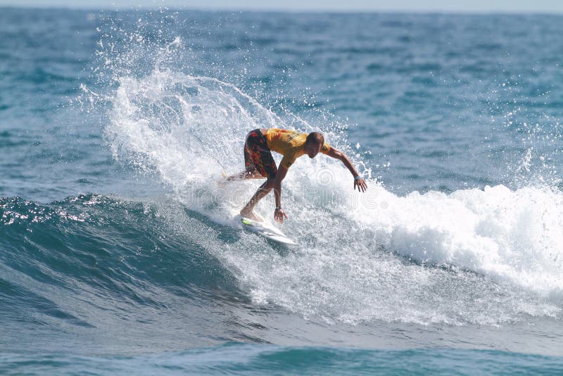 Pro surfer Brian Toth editorial photo. Image of beach - 16248596