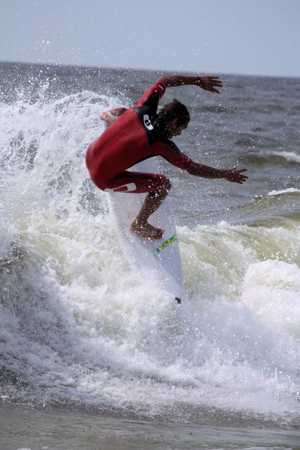 Pro Surfing editorial image. Image of ocean, celebrity - 21058450