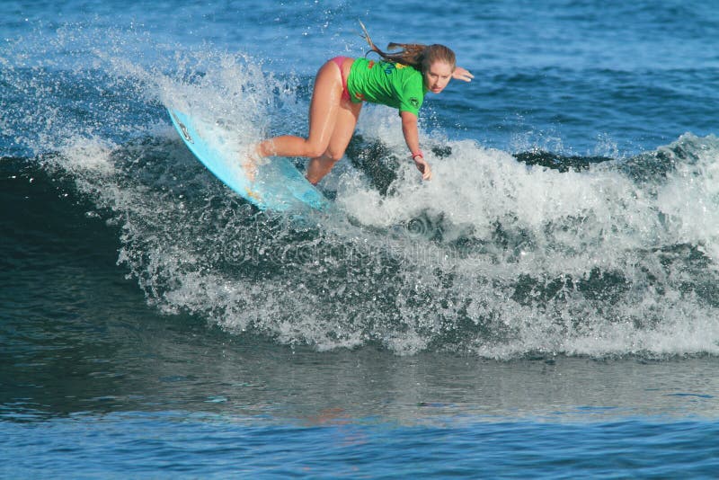 Mulheres Pró-surfistas Tiarah Blanco Imagem de Stock Editorial - Imagem ...