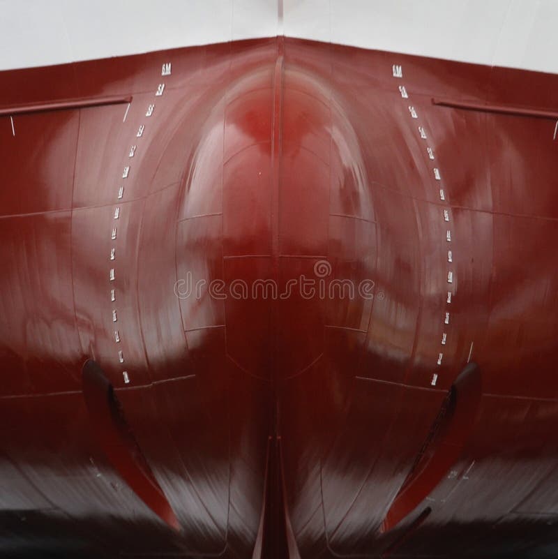 Proa de um navio foto de stock. Imagem de curva, navio - 129096202