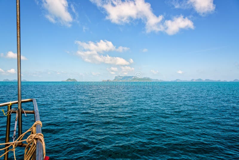 Proa do barco no mar foto de stock. Imagem de exterior - 101425430