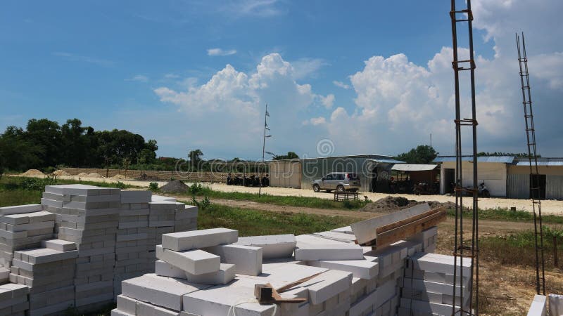 The Process of Building a Comfortable and Beautiful 1-storey House ...