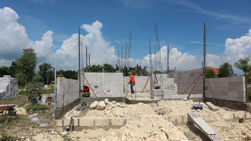 The Process of Building a Comfortable and Beautiful 1-storey House ...