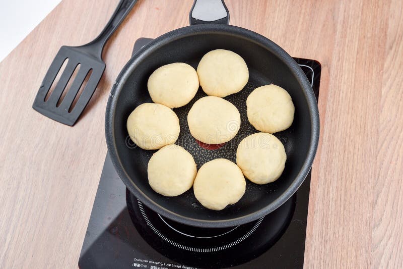 The Process of Chef Cooking Pan-fried Bun Stock Photo - Image of ...