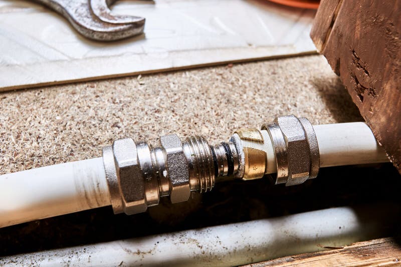 Process of Connecting Two Ends of Multilayer Pipe with Compression ...