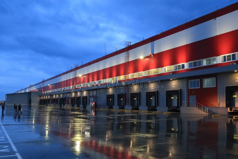 The Process of Construction and Launch of a Large Logistics Center, Its ...