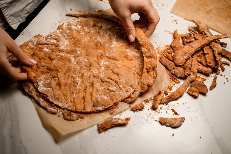 Process of Creating Cake Layers by Chef. Culinary Demonstration Stock ...