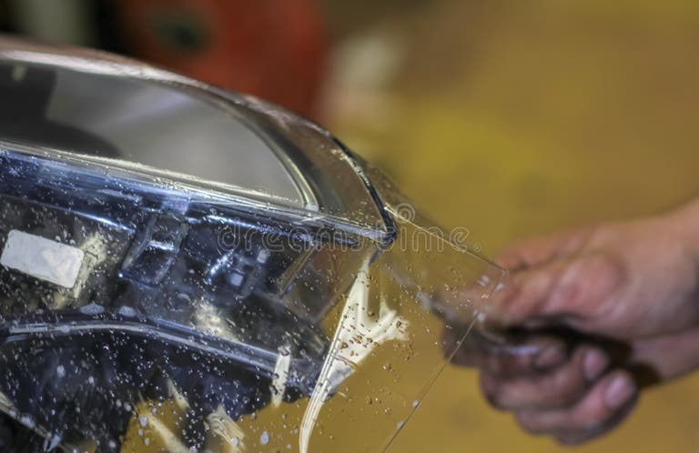 The Process of Installing a Protective Polyurethane Film for Paint on ...