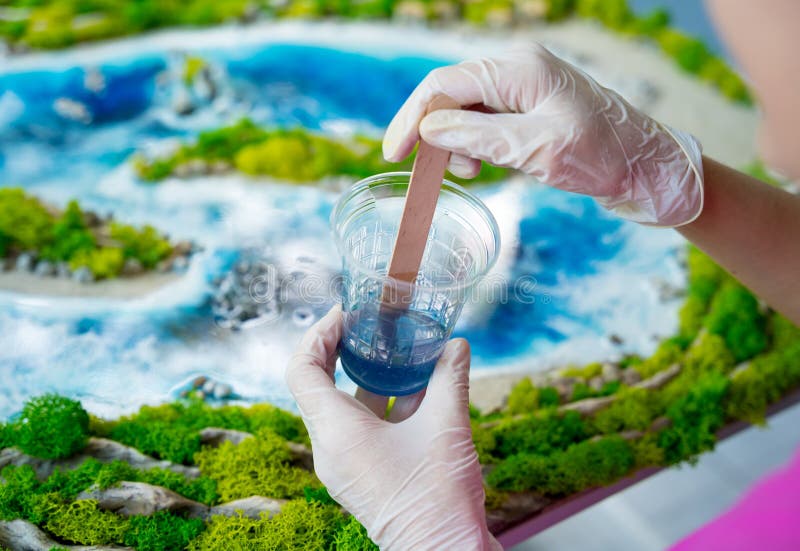 The Process of Making the Art Decor of Epoxy Resin, Natural Stones and ...