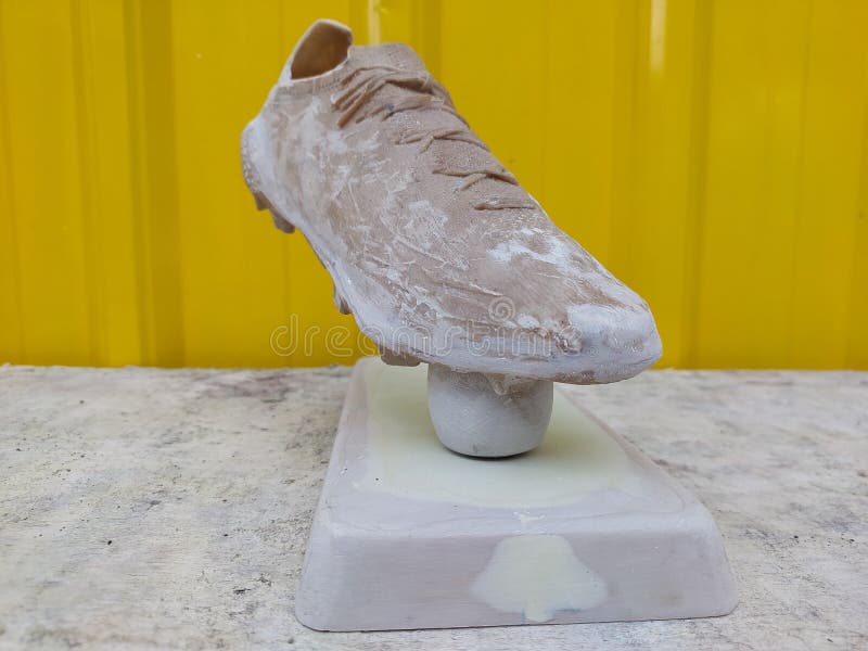 The Process of Making the Soccer Golden Boot Trophy is Made of Fiber ...