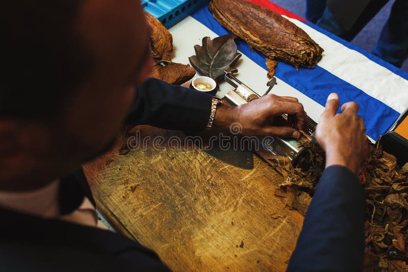 Process of Making Traditional Cigars from Tobacco Leaves with Own Hands ...