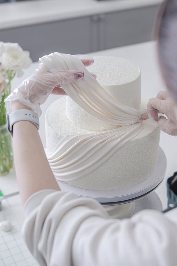Process Making White Wedding Cake Stock Image - Image of confectionery ...