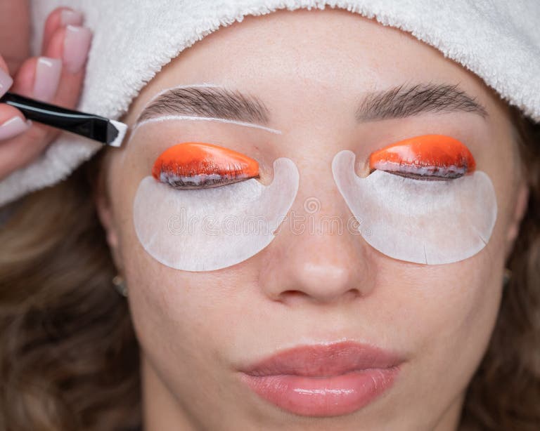 The Process of Professional Lamination and Dyeing of Eyelashes and ...