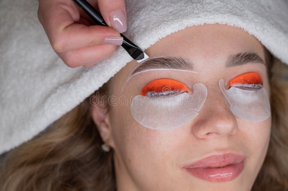 The Process of Professional Lamination and Dyeing of Eyelashes and ...