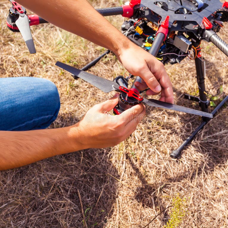 Setting Up Drone Flight Stock Photos - Free & Royalty-Free Stock Photos ...