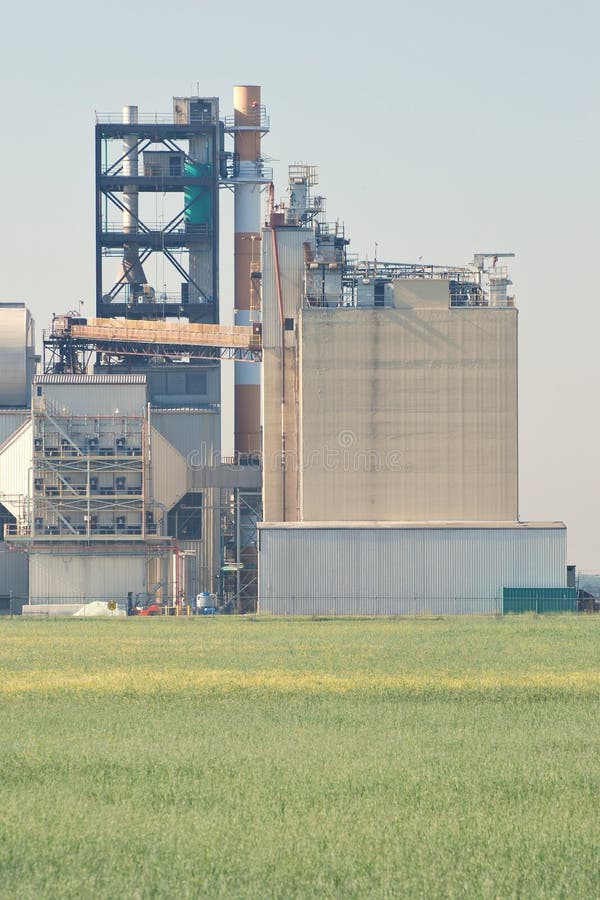 Giant Smoke Stack Stock Photos - Free & Royalty-Free Stock Photos from ...