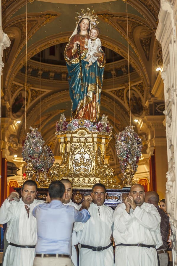 Processione Di Santa Marija Assunta in Gudja, Malta. Fotografia Stock ...
