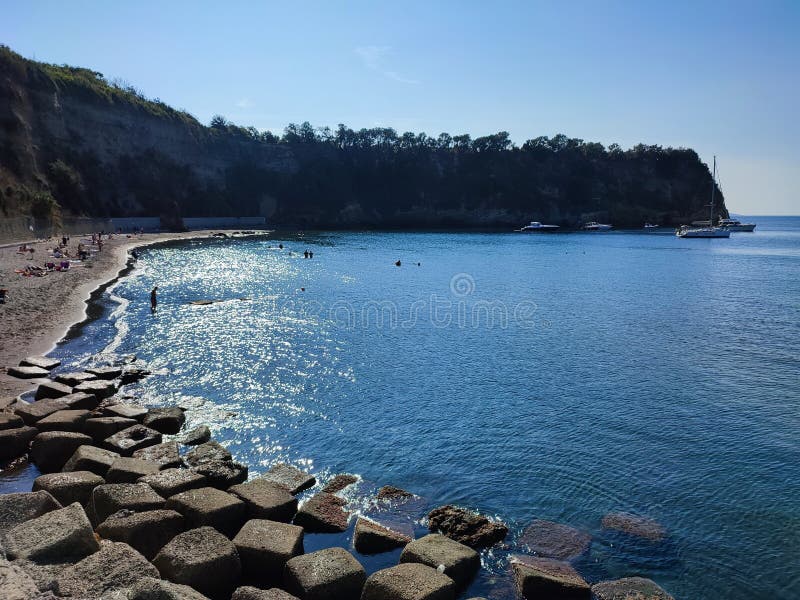 Procida - Spiaggia Del Pozzo Vecchio O Del Postino Stock Image - Image ...