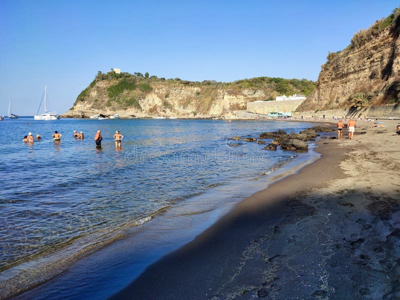Procida - Turisti Alla Spiaggia Del Postino Editorial Photo - Image of ...