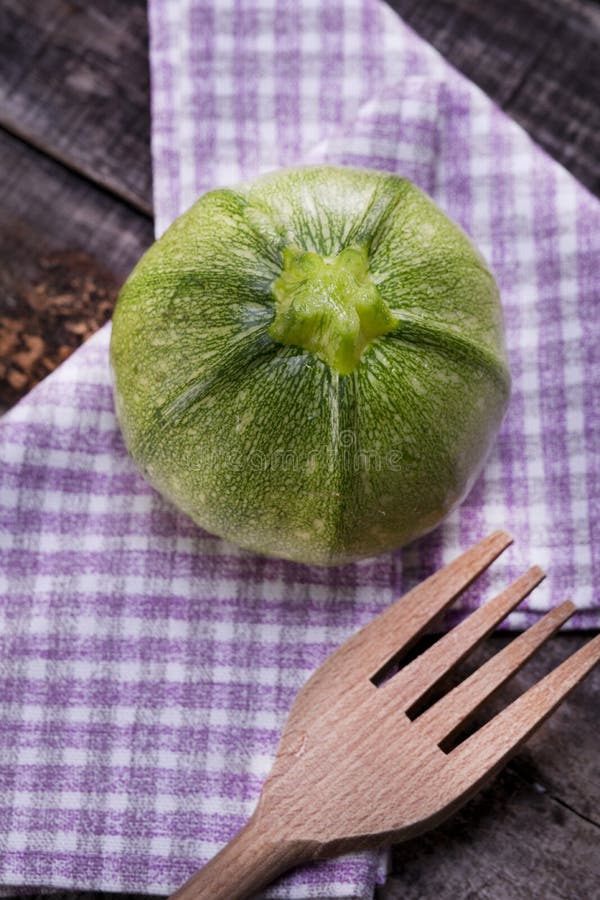 Round zucchini stock image. Image of cooking, healthy - 30267729