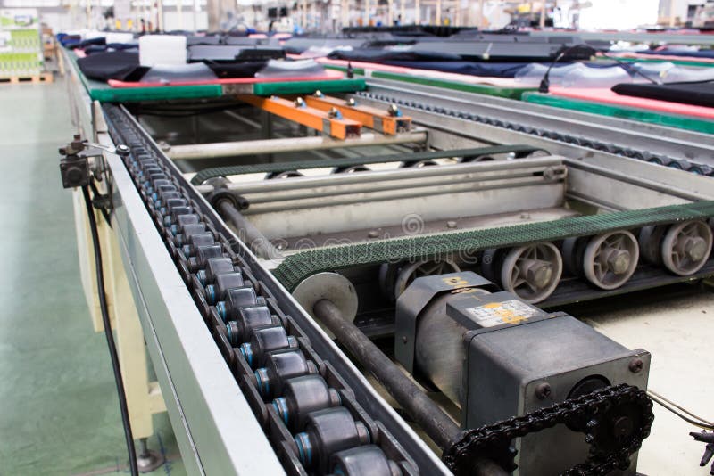 Productielijn Van De Fabriek Stock Afbeelding - Image of verpakking ...