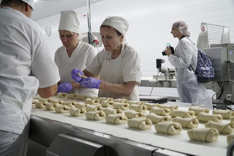 Bread making process. editorial image. Image of dough - 100974110