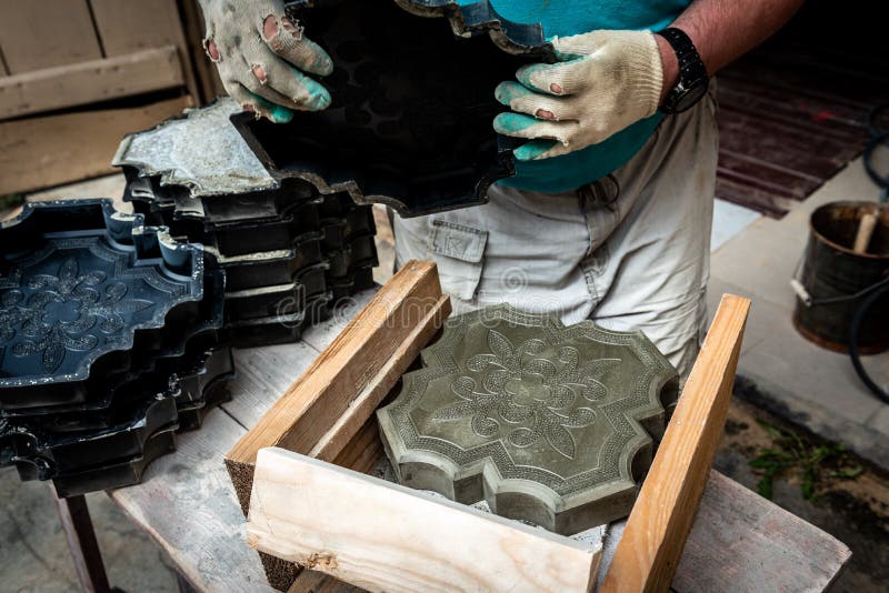 Production of Concrete Paving Slabs at Home. Forms for Paving Slabs ...