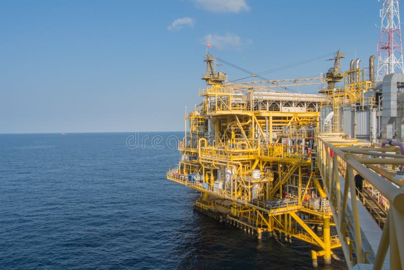 Production platform stock photo. Image of harbor, drilling - 51317356