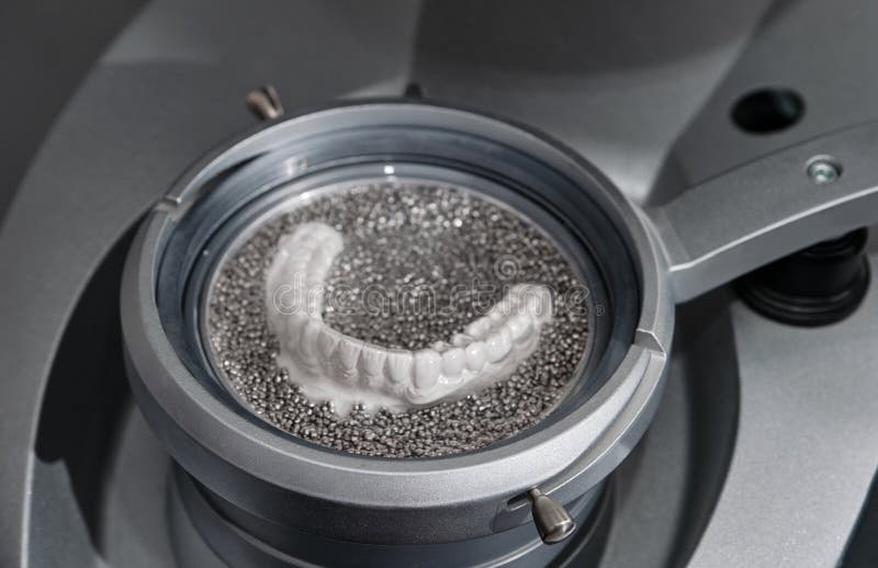 Production Process of the Clear Aligner. Orthodontic Clear Aligner ...