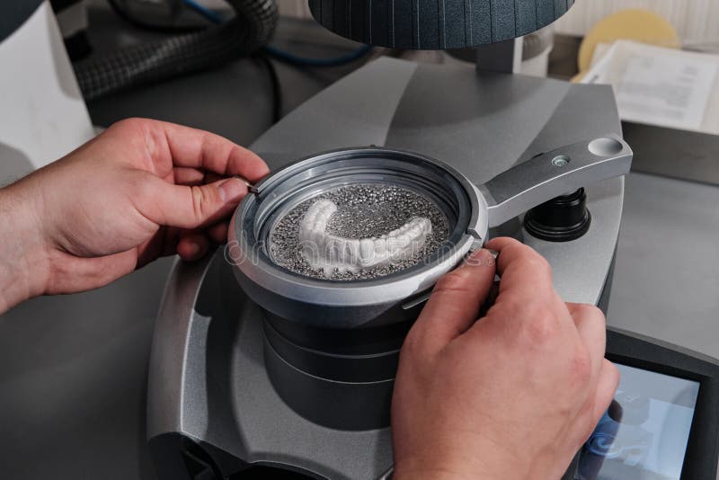 Production Process of the Clear Aligner. Orthodontic Clear Aligner ...