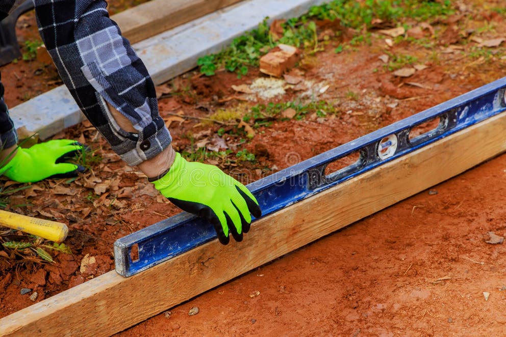Production with Removable Timber Formwork for Pouring Cement Concrete ...