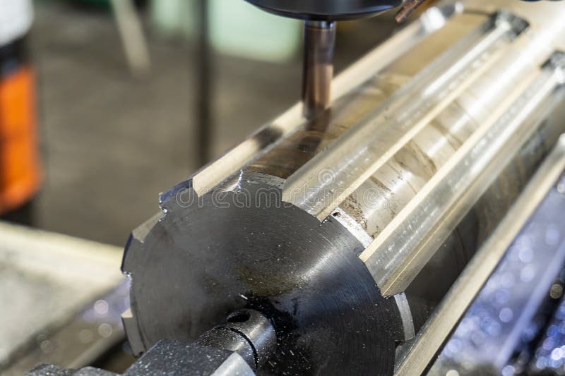 Production of a Spline Shaft on a CNC Milling Machine with a Quick ...