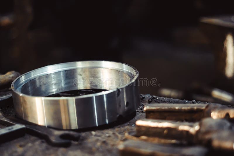 Producto Forjado En La Fragua Imagen de archivo - Imagen de pesado ...