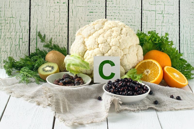 Productos Que Contienen Vitamina C Imagen de archivo - Imagen de ...