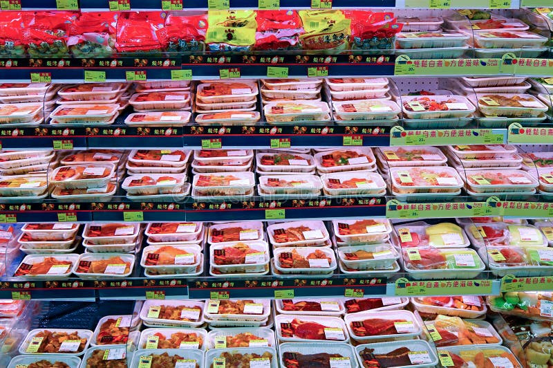Produits Carnés Au Supermarché Image éditorial - Image du porc ...