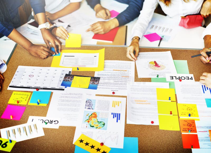 Profesor Estudiante Creativo Ideas Concept De La Biblioteca De Clases ...