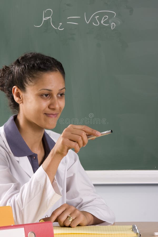 Professeur Sur Le Tableau Noir Image stock - Image du mathématiques ...