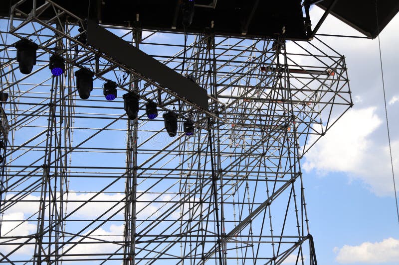 Professional Backlit Outdoor Stage Structure for Music Shows and Events ...
