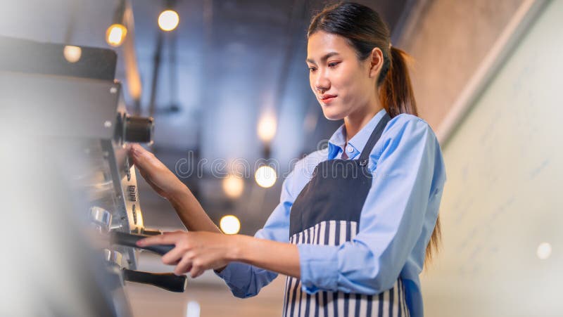 Professional Barista S Hand Making Coffee in Coffee Shop Stock Photo ...